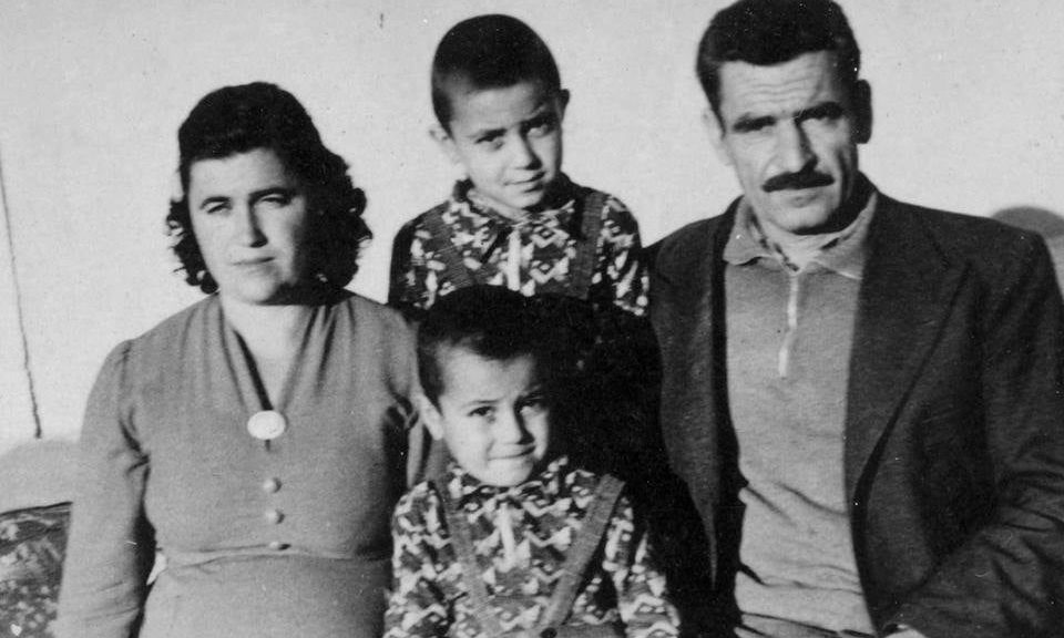 Ένα ματσάκι παλιές Κρητικές μαντινάδες που μας άφησε ο Ντουϊντομανώλης